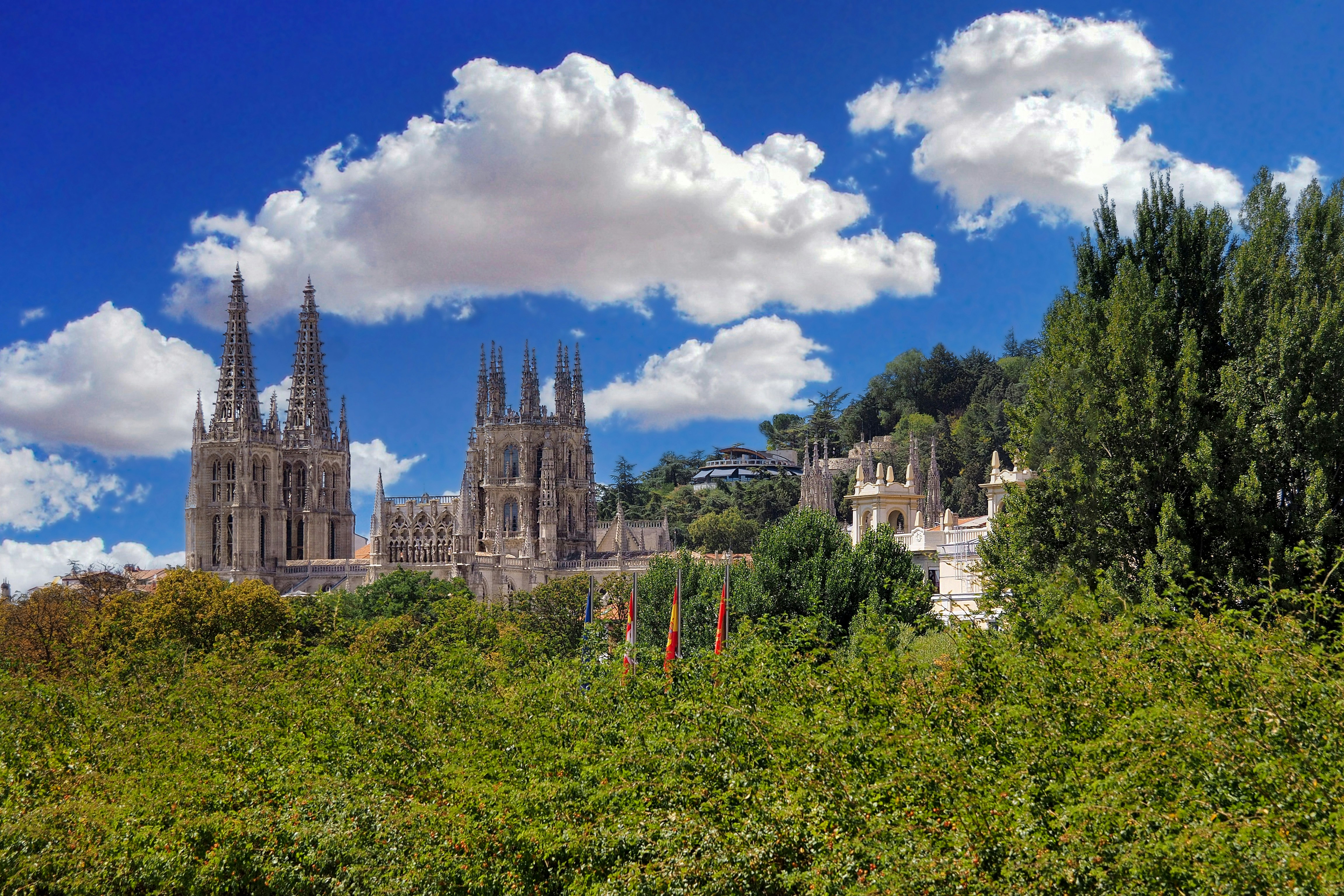 Where and how to experience the 2026 solar eclipse in Spain?